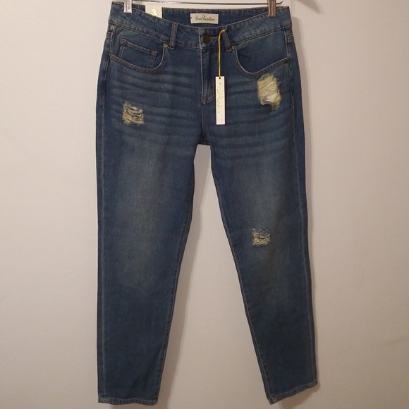 True Freedom | Jeans | True Freedom Distressed Cropped Relaxed Midris ...